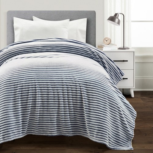 Lush Decor Super Cozy Ultra Soft Ribbed Faux Fur Oversized Bedspread ...