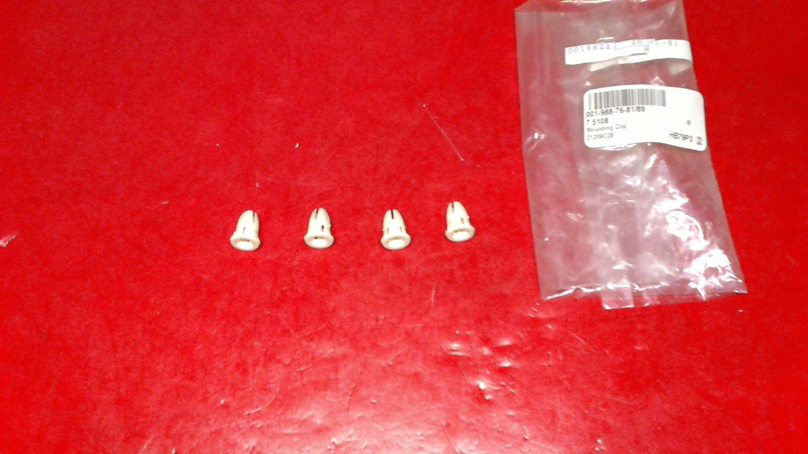 Mercedes Moulding Clip Set of 4 W202 W210 C220 C230 C280 C36 E300 ...