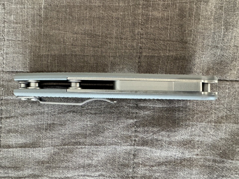 Andrew Demko MG AD20i CPM-20CV Drop Point Thumb Slot Textured Gray G10 ...