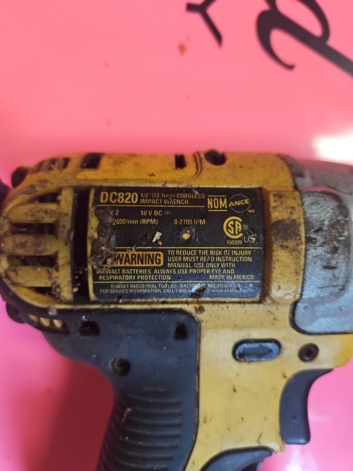 DeWalt DC820 1/2" Cordless 18V Battery-Powered Impact Wrench BARE TOOL ...