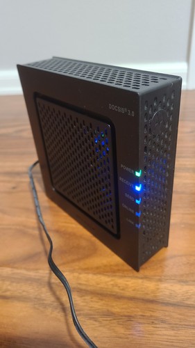 Motorola SURFboard SB6120 DOCSIS 3.0 Voice Cable Modem w Power Adapter ...