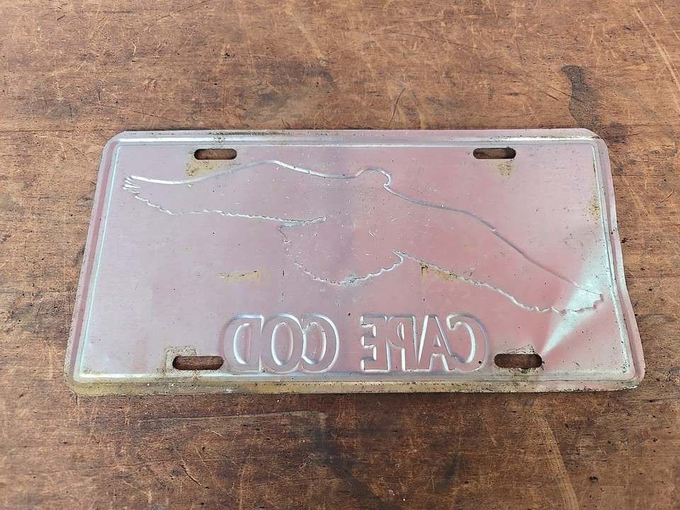 Vntg METAL CAPE COD MASSACHUSETTS LICENSE PLATE Customline Vanity ...