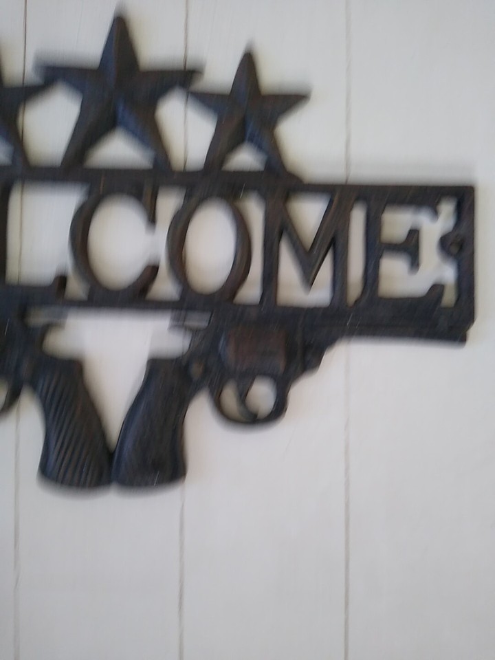 Gun Welcome Sign Pistols Porch Plaque Rustic Cast Iron Western Decor 13 ...