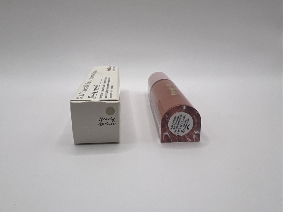 Rare Beauty Stay Vulnerable Liquid Eyeshadow NEARLY APRICOT full size ...