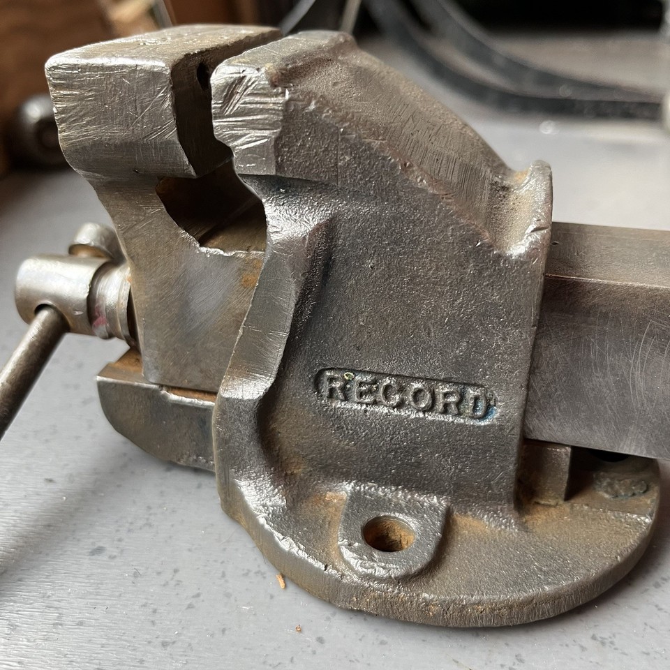 Vintage RECORD BENCH MOUNTED ENGINEERS VICE 2 1/4 INCH JAWS | eBay UK