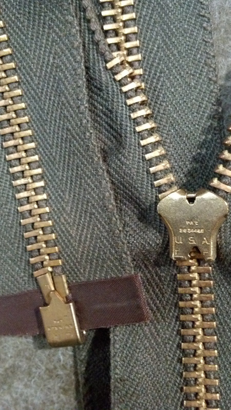 Vtg."SCOVILL GRIPPER ZIPPER/USA" SEPARATING #5 Metal BRASS 21"/OLV.GRN ...