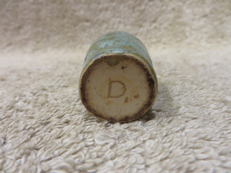 Miniature Light Green Glazed Pottery Vase - 1 3/8" Tall w/ 'D' Makers ...