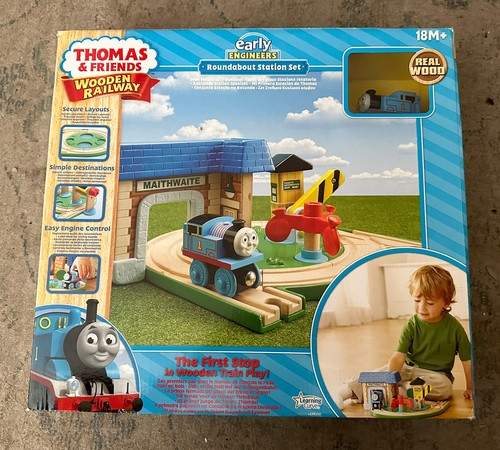 Learning Curve Wooden Thomas Train Early Engineers Roundabout Station ...