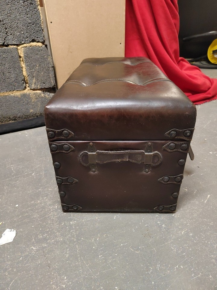 Leather storage chest - CS C82 | eBay UK