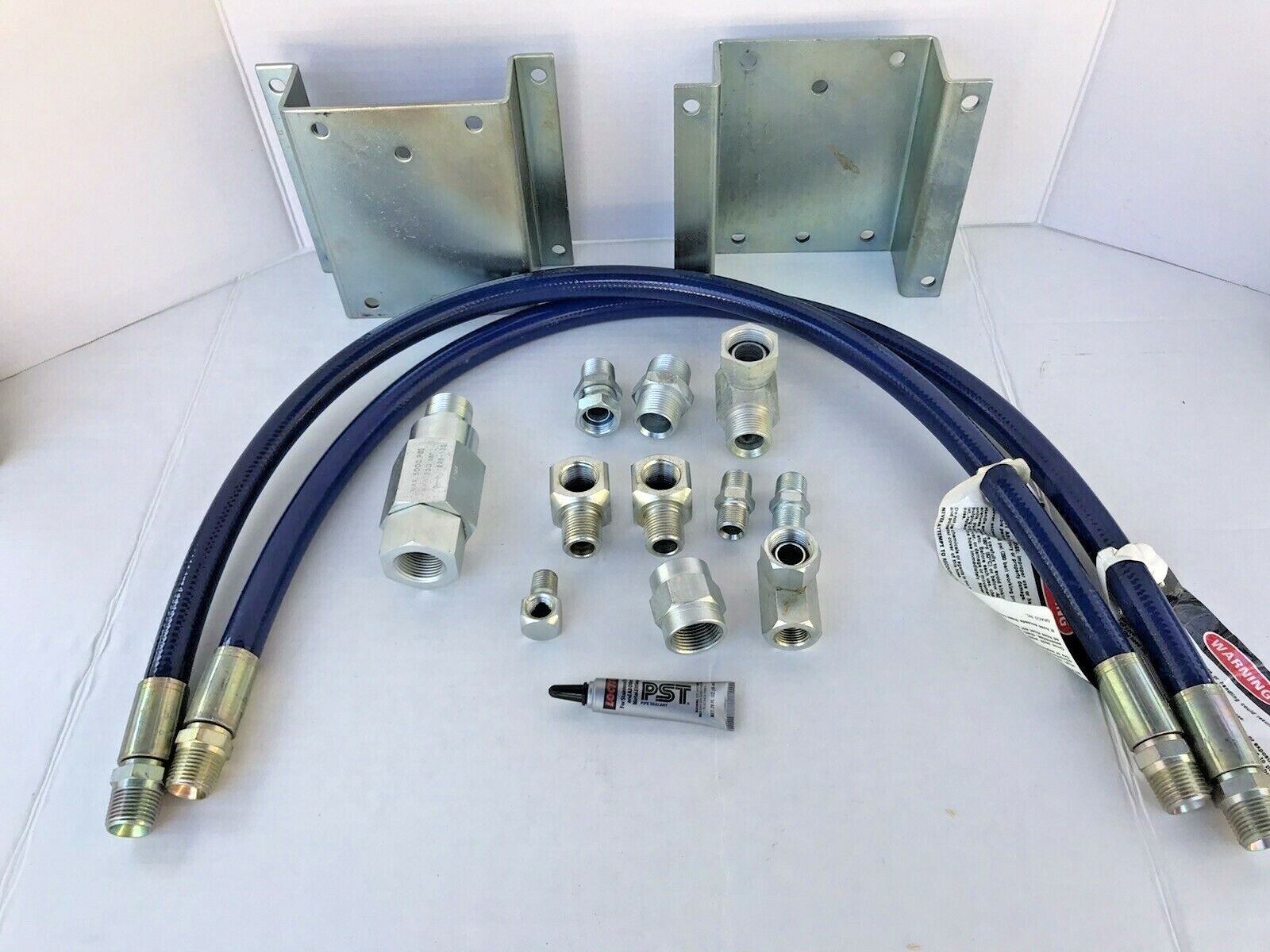 GRACO # 222311 DUAL HEATER MOUNTING KIT (HEATERS NOT INCLUDED) SHIPS ...