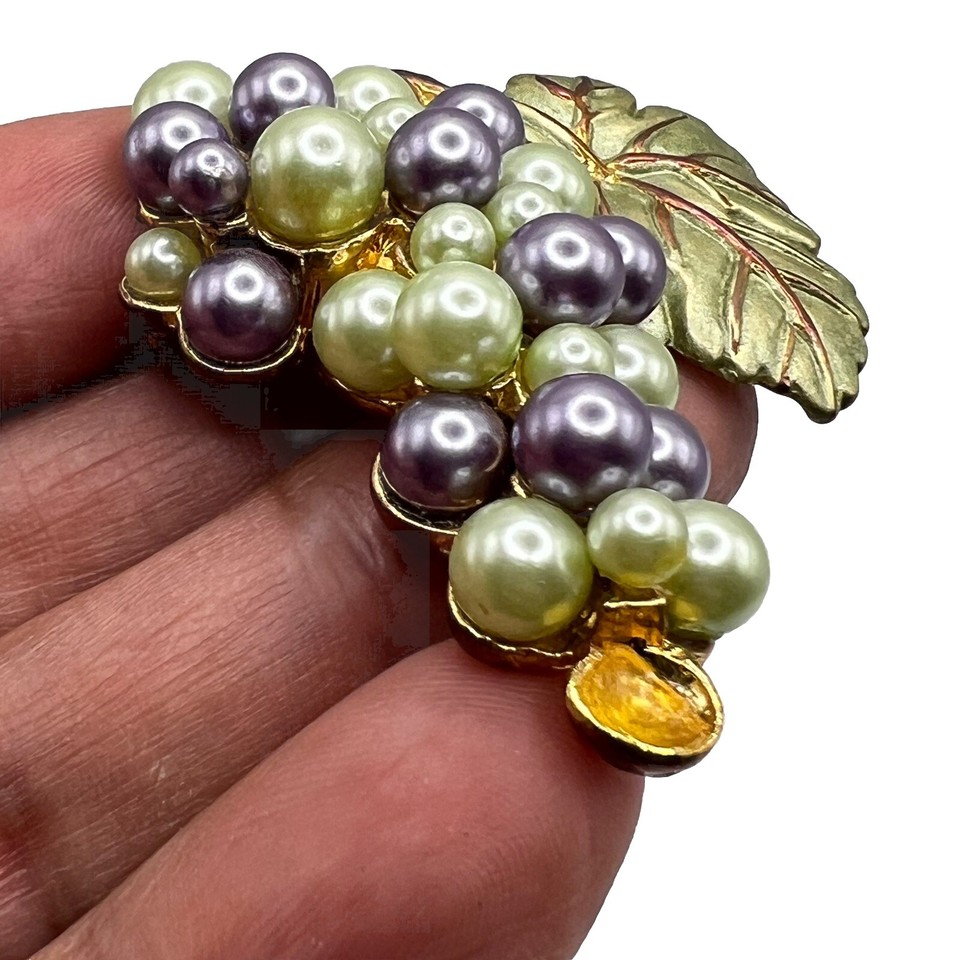 Pin Brooch Grapes Bunch Faux Pearl Multicolor Enamel One Berry Missing ...