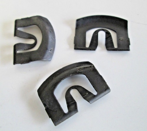 Chevy GM 1973-On Windshield Glass Reveal Moulding Clips (20) | eBay