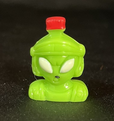 Crazy Bones Aliens #3 Spartan Soldier Broom Head Solid Green / Alien ...