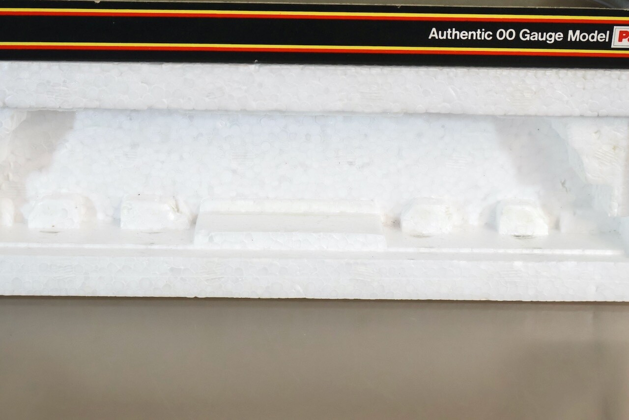 Mainline 37064 BR Green Warship Class 42 Diesel LOCO D824 Highflyer MIB ...