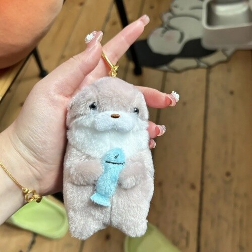 11Cm Amuse Cute Sea Otter Beavers Holding Fish Plush Toy Doll Packet ...