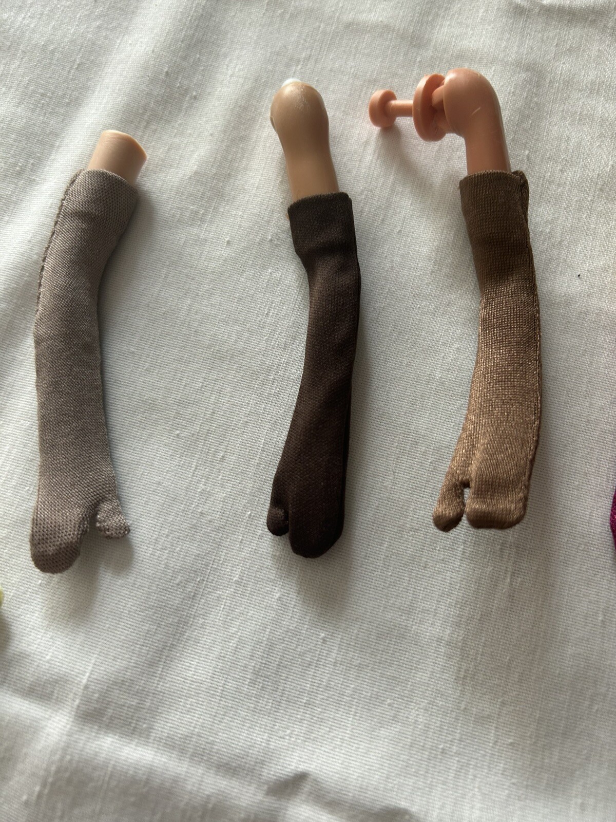 Fit BARBIE DOLL GLOVES 40+colors CHOOSE 1 Pr ONLY 🦋 | eBay