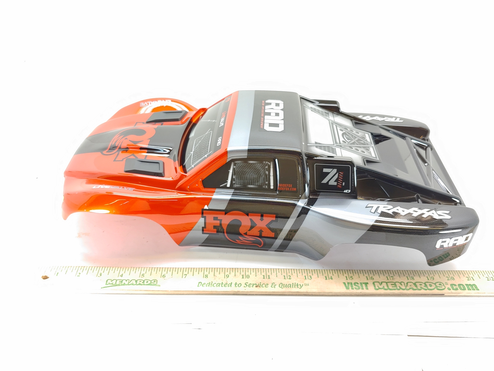 NEW: Traxxas Slash 2wd / 4x4 FOX SHOX Red / Black "RAD" Body w ...