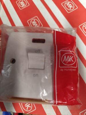 MK Logic Plus White 32A DP Switch with Neon K5105WHI BRAND NEW | eBay UK