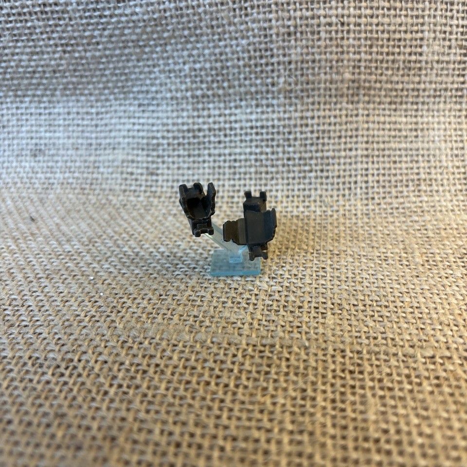 Minecraft Mini-Figures Stone Series 2 1" Bats Mini Action Figure Mojang ...