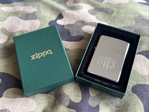 2002 Classic Vintage Zippo Lighter Case - High Polish Chrome - Case ...
