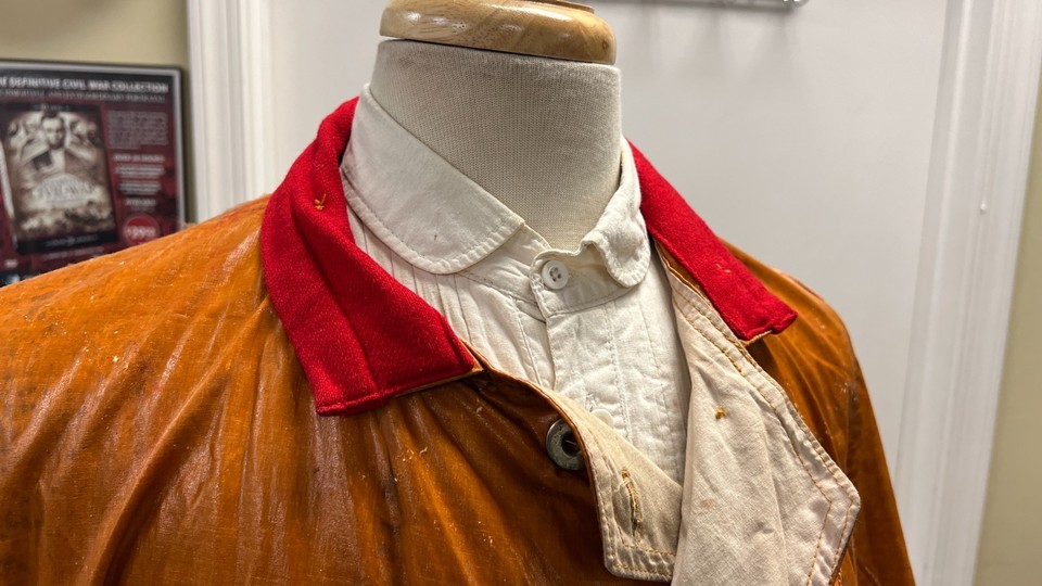 A+ Western, Cowboy Mustard Yellow Oilcloth 1880s-Style "Fish" Pommel ...