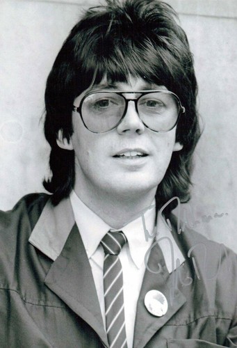 Mike READ SIGNED Autograph 12x8 Photo 1 AFTAL COA Radio DJ TV Presenter ...