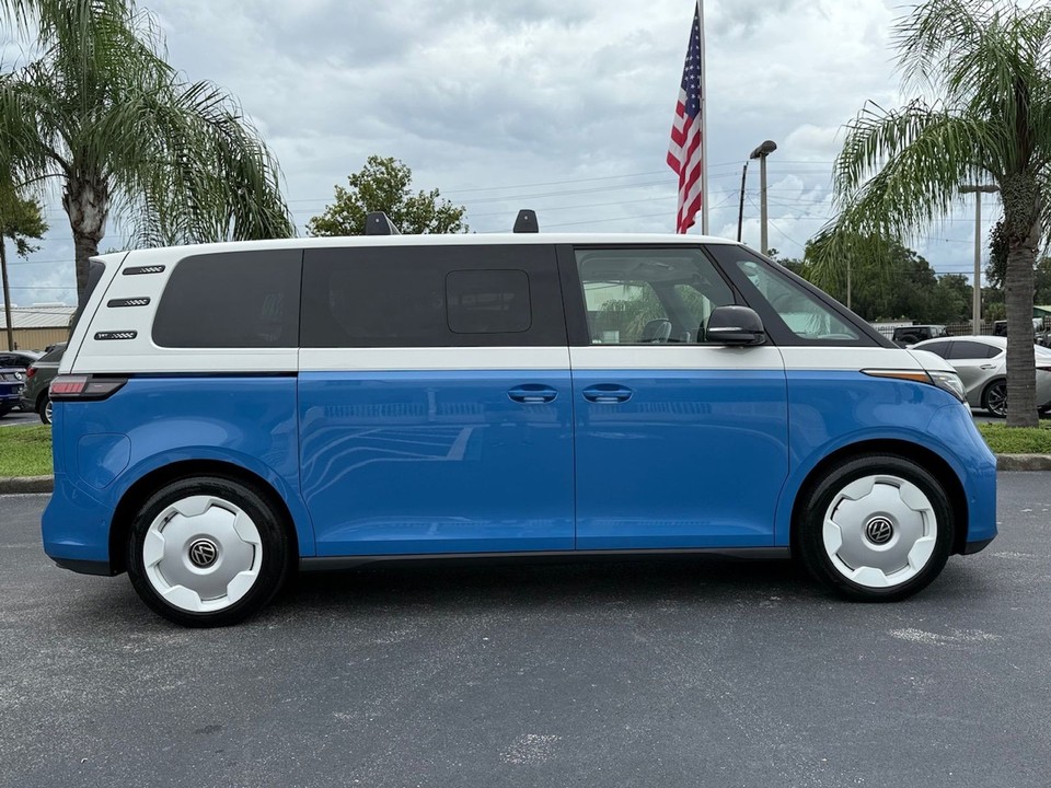 2025 Volkswagen ID. Buzz 1ST EDITION LOADED CARFAX CERT 1 OWNER ...