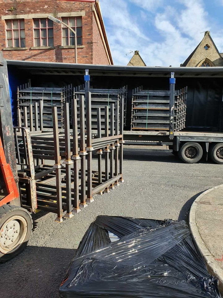 Stackable Steel Stillages 6'x3'x5'(h) heavy duty, UK Made (£125+VAT ...
