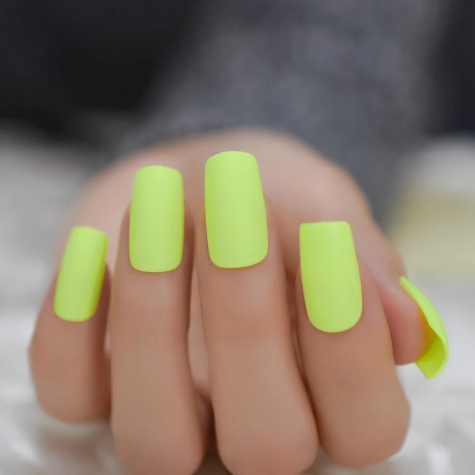 24 Medium Square Matte Neon Green Press on nails set glue yellow bright ...