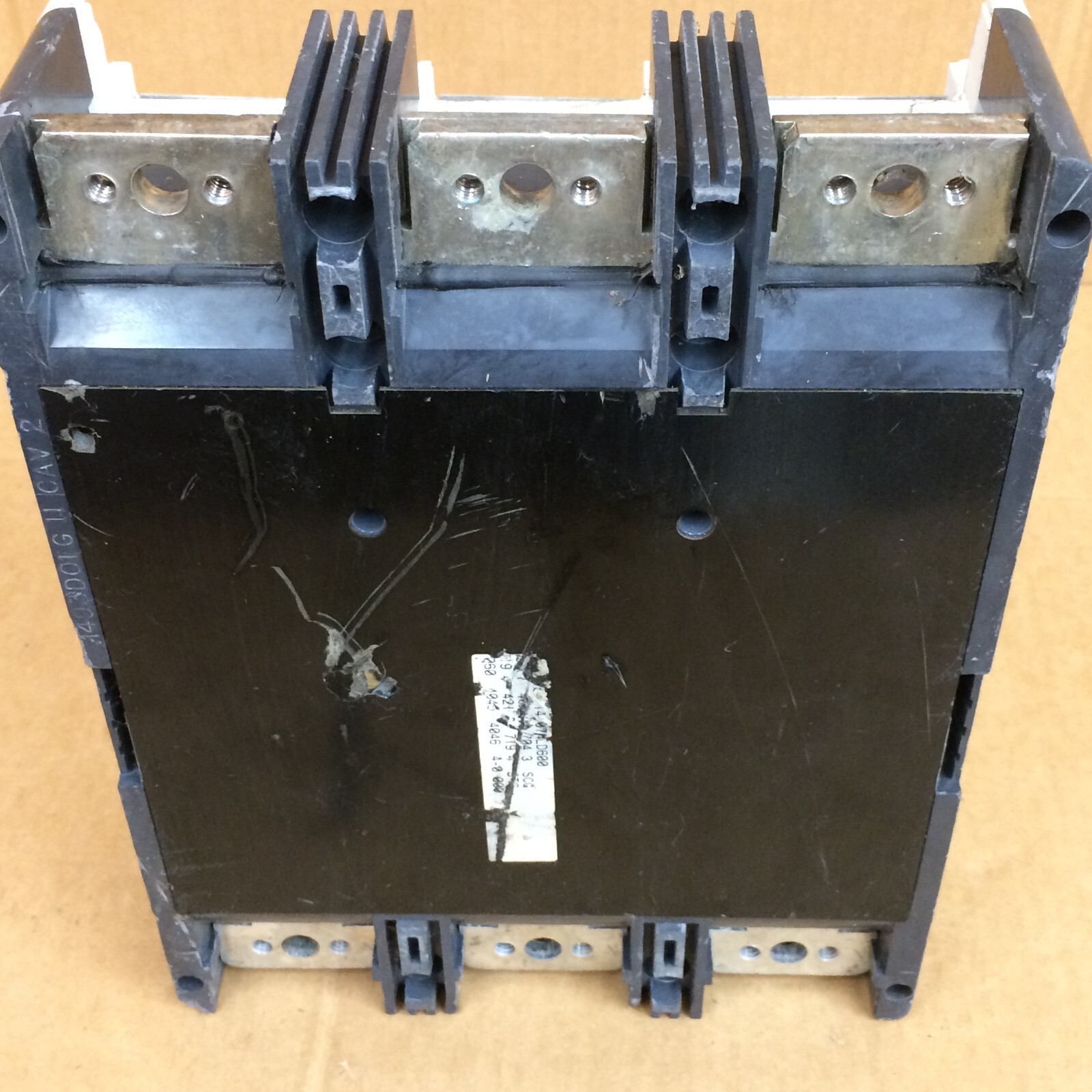 HMCP600L6W Eaton 600 Amp Circuit Breaker HMCP 3 Pole for sale online | eBay