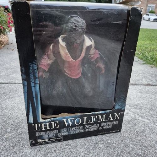 Mezco The Wolfman Deluxe 12” Scale Figure with Real Cloth Shirt & Vest ...