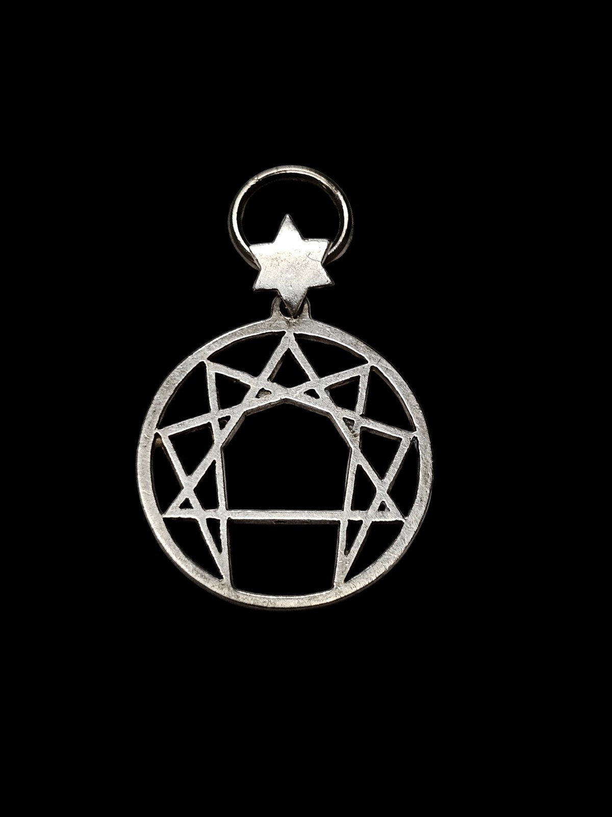 Unique Vintage Artisan Enneagram Symbol Sterling Silv… - Gem