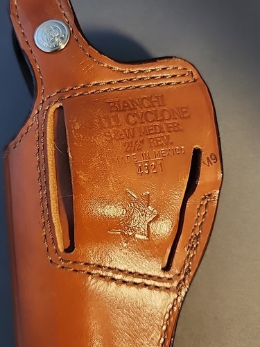 Bianchi 111 Cyclone Leather Holster Smith & Wesson MED Frame 2 1/2" Rev ...