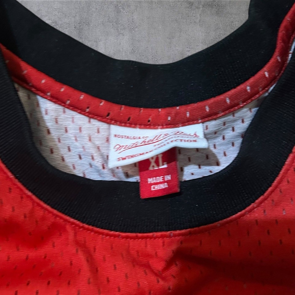 Mens Mitchell & Ness NBA RELOAD SWINGMAN JERSEY - NUGGETS 1991 DIKEMBE ...