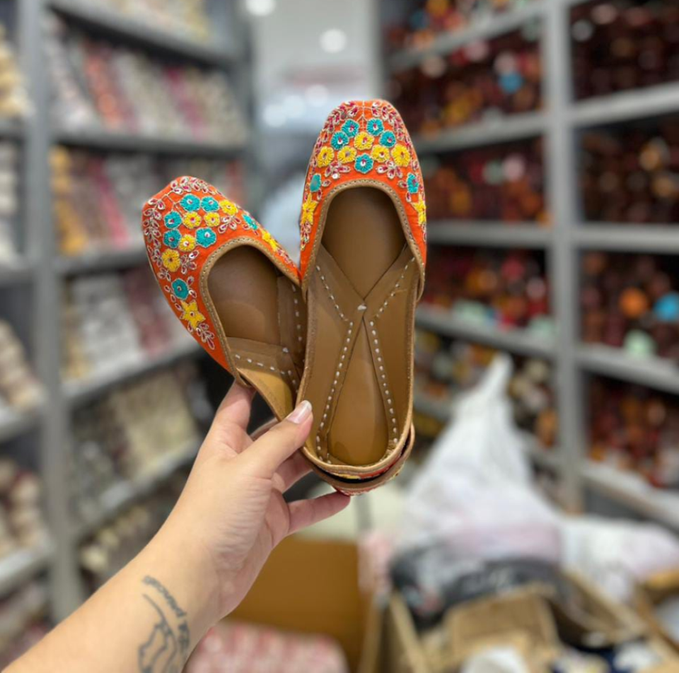 Women bellie Mojari Punjabi Jutti wedding fashion bridal khussa UK size ...