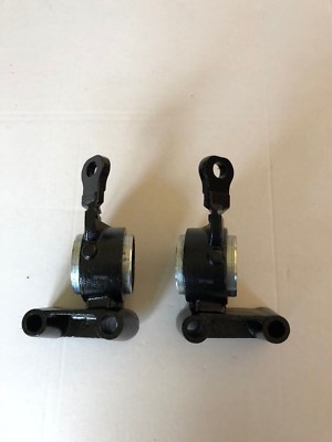 MINI COOPER CLUBMAN 06-13 TWO FRONT WISHBONE SUSPENSION BUSHES LEFT ...
