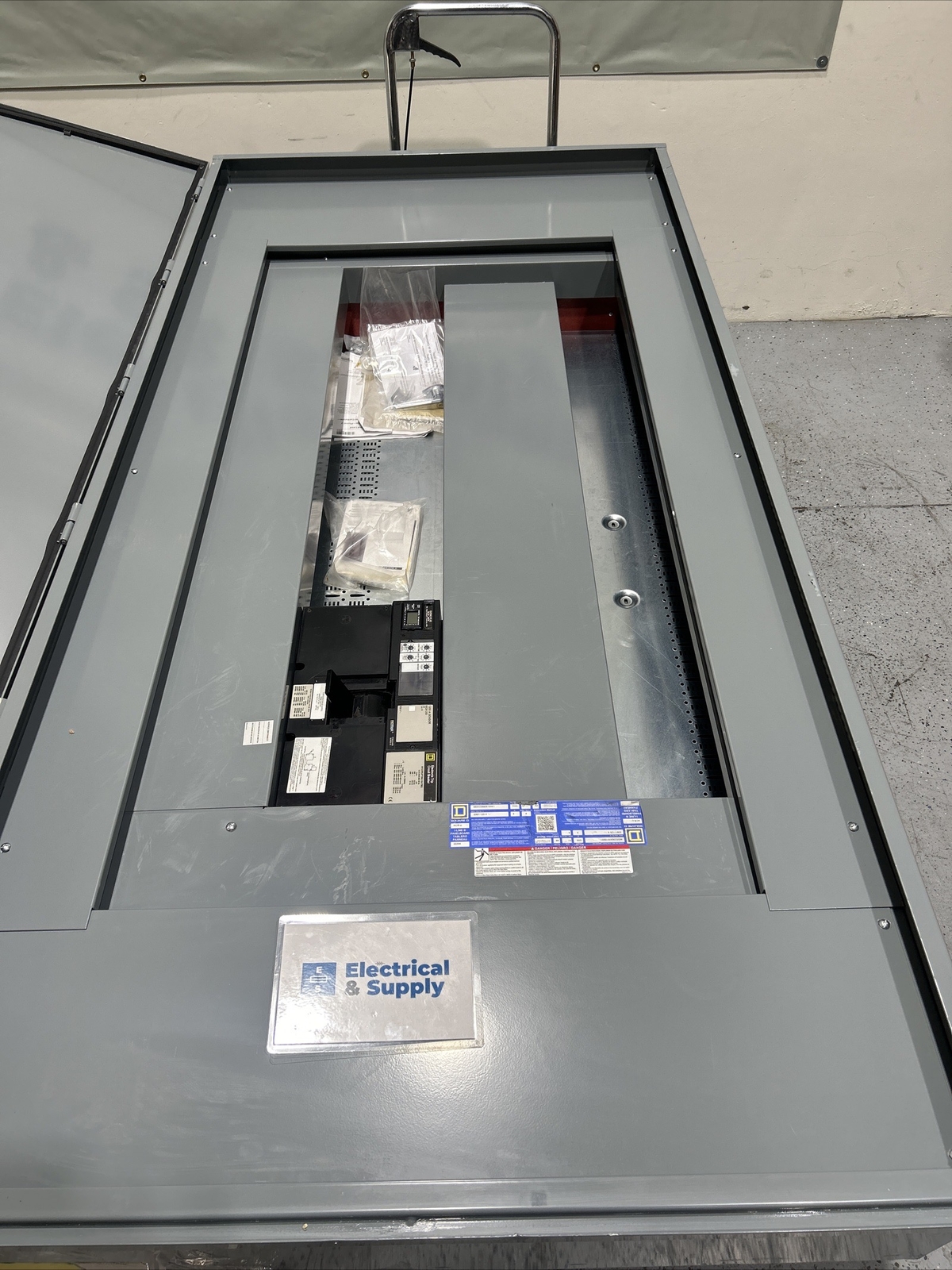 1200 Amp Main Breaker Lsi Square D HCR-U I Line Panel 480v 3Ph 4w Nema ...