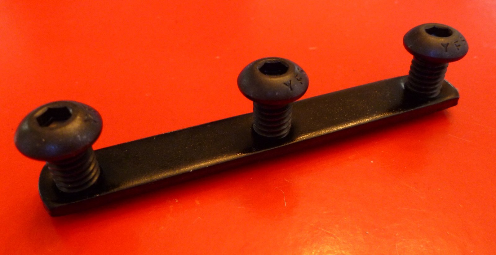 TNUTZ - COMBO-10-C - 1/4-20 Triple T-Nut & (3) 1/2" lg screws 10 Series ...