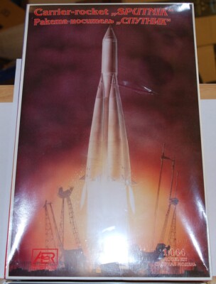 AER Moldova 14401 Carrier Rocket Sputnik Model Rocket Kit 1/144 Scale ...
