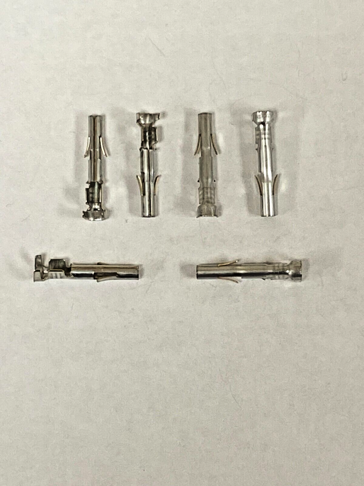 Lot of 100 TE/AMP, 350550-1, MATE-N-LOK Socket Contact Tin 20-14 AWG ...