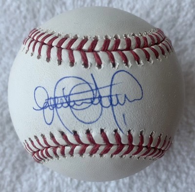 Elvis Andrus Signed Official MLB Baseball - QR code Beckett | eBay