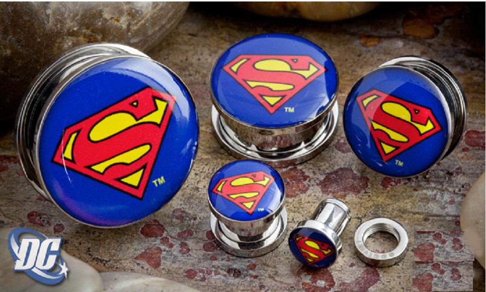 Superman Screw-on Gauges/plugs 316l Surgical Steel (1 Pair) (B/7/4/200 ...