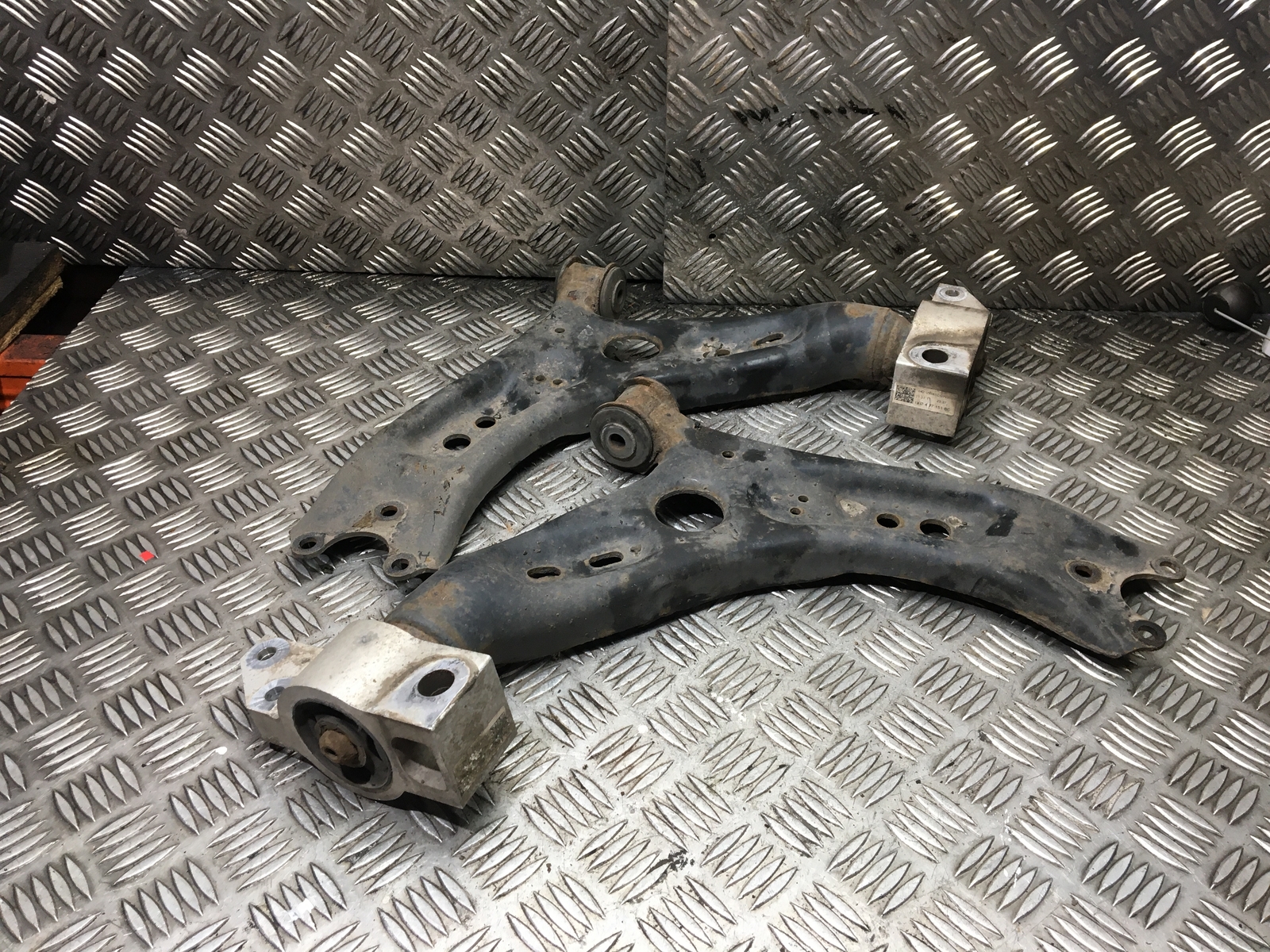 AUDI A3 8P 2008-2012 LOWER ARM/WISHBONE - PAIR | eBay UK