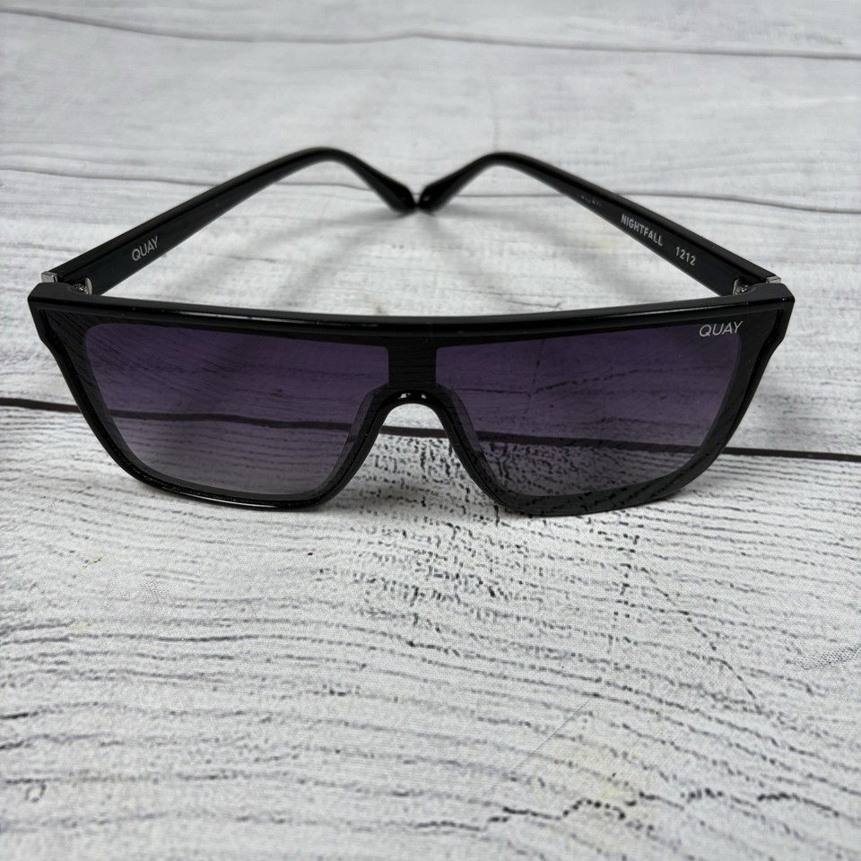 Quay Nightfall Womens Flat Top Shield Sunglasses Black Frame Smoke Lens ...