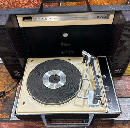 GE General Electric Wildcat Record Player |For PARTS or REPAIR| | eBay
