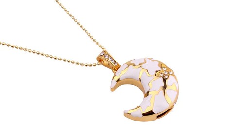 Moon USB Flash Driver Pendant Elegant Look 4-64 GB Transfer Store ...