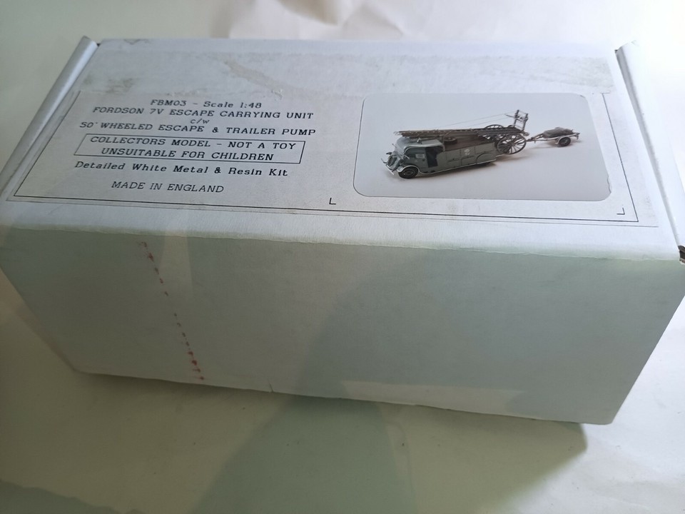 Fire Brigade Models 1/48 Scale FBM03 - Fordson 7V Escape Carrying Unit ...