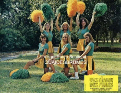 13 Photos 21x27cm VESTIAIRE DES FILLES (CHEERING SECTION) 1977 Rhonda ...