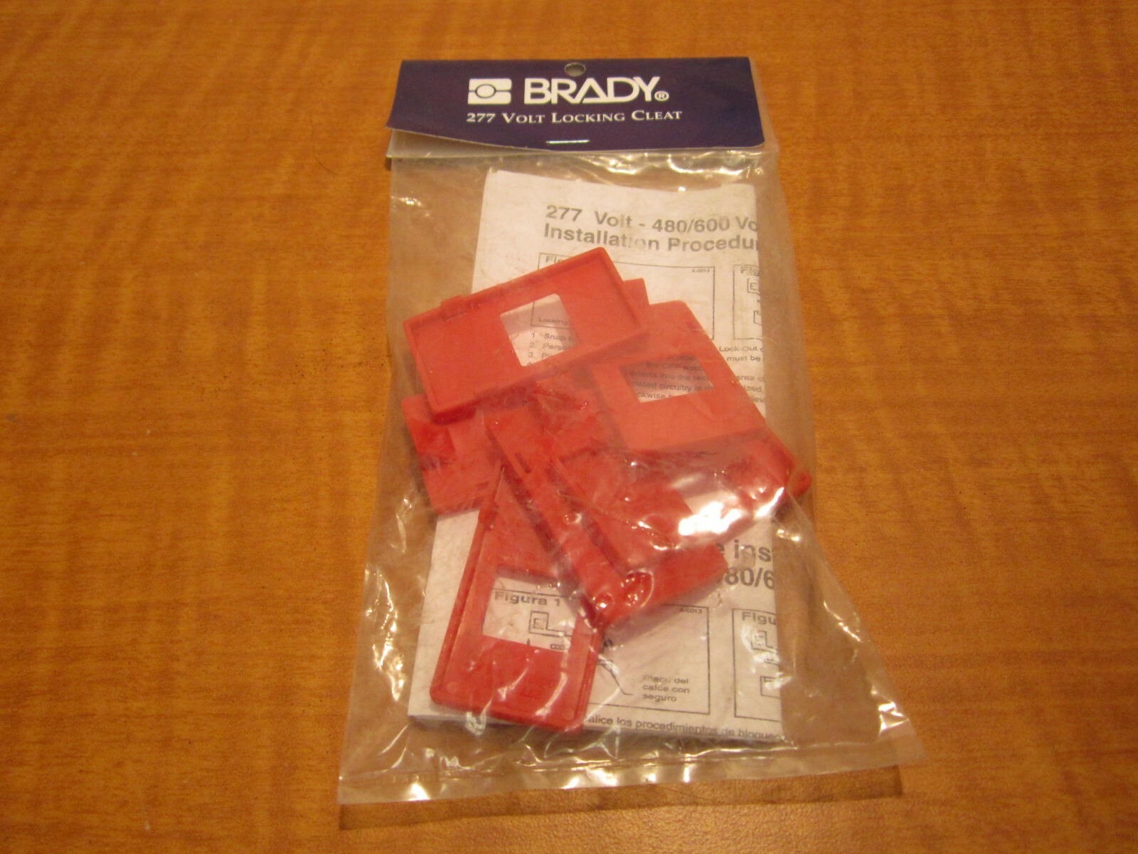 (6 pk) BRADY 65404 Component Lockout Cleats 120/277V Red Nylon NEW | eBay