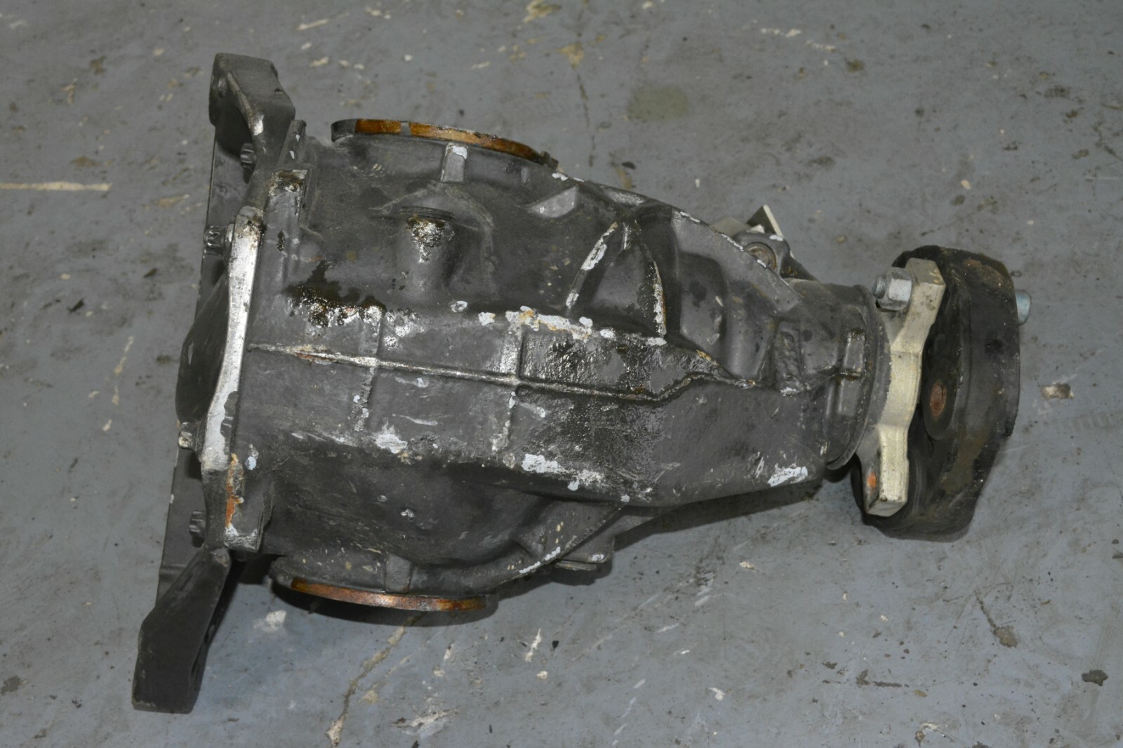 MERCEDES BENZ E CLASS W212 2016 A2043510408 REAR DIFF DIFFERENTIAL ...